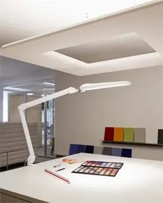 Maul Craft bílá / Stolní LED lampa / stmívatelná / 970 lm / otočné ram