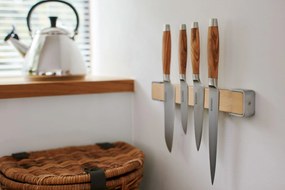 Nůž Santoku Le Creuset s dřevěným úchytem 18 cm