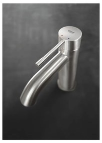 Grohe Essence - Páková umyvadlová baterie s odtokovou garniturou, S-Size, supersteel 23589DC1