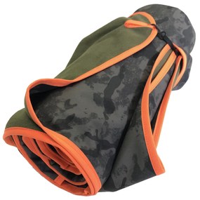 Softshellová outdoorová deka - Khaki maskáč s oranžovým lemem Rozměr mix: 145x200 cm - velká bez popruhu