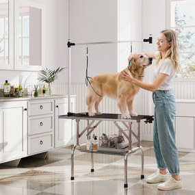PawHut Trimovací stůl výškově nastavitelný skládací stůl pro psy s košíkem pod ním 107x60x170cm v černé barvě | Aosom.de
