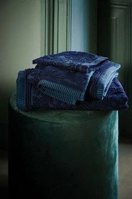 Pip Studio ručníky z bavlněného froté Tile de Pip, tmavě modré (Luxusní ručníky z bavlněného froté v designu Tile de Pip v tmavě modré barvě )