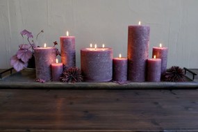 Fialová široká svíčka Macon Rustic plum - Ø 10*15cm/ 90h