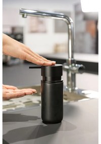 Černý keramický dávkovač mýdla Wenko Black Outdoor Kitchen Silo