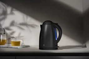 WMF Stelio černá / Rychlovarná konvice / 2400 W / 1,7 l / nerez