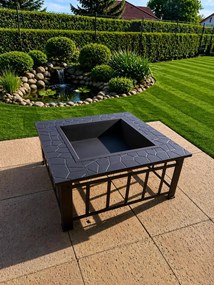 IQ Garden Čtvercové kryté ohniště PIT-008 80 cm s odkládací plochou IGNIRA 327232