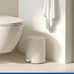 Krémový nášlapný plastový odpadkový koš 5 l Fablo – Wenko