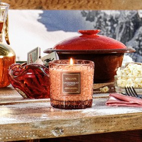 Voluspa svíčka Gingerbread Chalet, 340 g