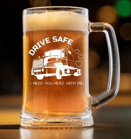 Dekorant Pivní půllitr pro kamioňáka DRIVE SAFE