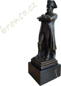 Bronzová socha Napoleona, signovaná a číslovaná, na mramorovém podstavci – sběratelská historická dekorace