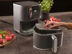 Braun MultiFry 3 HF3030 černá / Horkovzdušná fritéza / 1500 W / 4,3 l