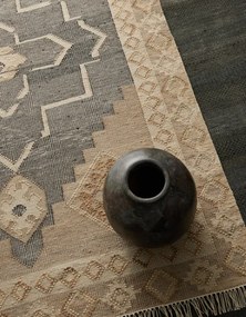 Diamond Carpets koberce Ručně vázaný kusový koberec Heriz Wood DE 2005 Grey Mix - 140x200 cm