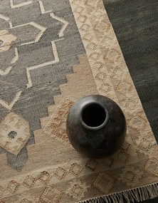 Diamond Carpets India, Ručně vázaný kusový koberec Heriz Wood DE 2005 Grey Mix, 140x200, béžová, chodba / předsíň