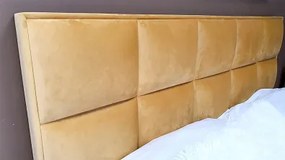 Čalouněná postel s masivním rámem Postelia ALTO, Smrk, 160x200 cm