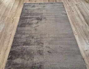 HU Šedý koberec Plush Deluxe Siva Rozměr: 50x80 cm