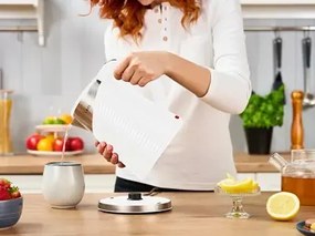 Lafe Elegant bílá / Rychlovarná konvice / 1800 W / 1,8 l