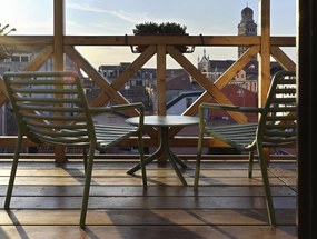 Nardi Plastové venkovní křesílko DOGA RELAX pera