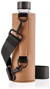 EQUA Mismatch Crossbody Maple 750 ml designová luxusní ekologická skleněná lahev na pití s obalem z umělé kůže přes rameno