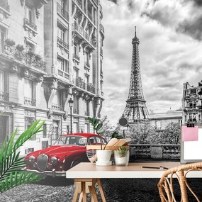Samolepící fototapeta červené retro auto v Paříži - 375x250 cm