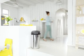 Brabantia TOUCH BIN Dotykový odpadkový koš 60 l - leská ocel - černé víko