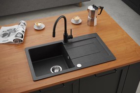 Černá matná ohebná kuchyňská dřezová baterie QUADRON MAGGIE