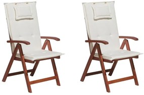 Sada 2 dřevěných zahradních židlí se špinavě bílými polštáři TOSCANA Beliani