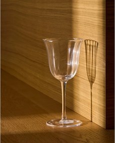 Sklenička na víno 260 ml Neia – Kave Home