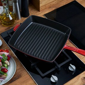 Staub litinová americká grilovací pánev 30 cm, višňová, 12123006