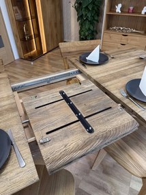 Massivo.cz Rozkládací jídelní stůl Oriento 160x90 cm, patina-černá