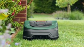 Bosch nářadí Bosch Indego M+ 700, robotická sekačka, 18 V, výška střihu 30 – 50 mm, plocha až 700 m2