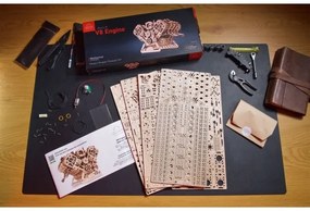 Ugears - 3D dřevěné mechanické puzzle Motor V8