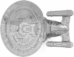 Metal Earth 3D Puzzle Star Trek: U.S.S. Enterprise NCC-1701-D / 24 díl
