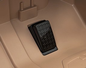 Ramiz Elektrické autíčko BMW i4 pro děti zlaté