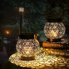 Solární lampa pro venkovní použití