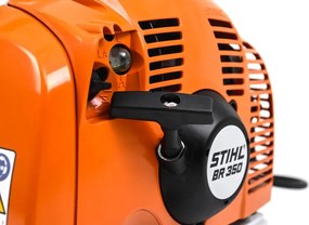 Benzínový zádový fukar na listí STIHL BR 350