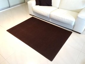Kusový hnědý koberec Eton 200 x 200 cm