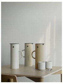 Vakuová termoska EM77 Warm Sand 1 l Stelton