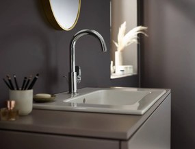 Hansgrohe Vernis Blend, vysoká umyvadlová baterie 200 s otočným ramenem a odtokovou soupravou s táhlem, EcoSmart, chromová, 71554000