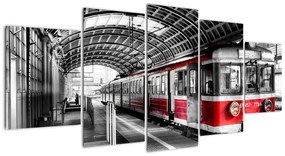 Vlakové nádraží - moderní obraz