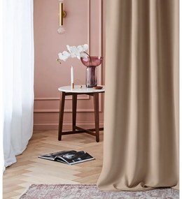 Room99 Hotový závěs na kroužcích Zatemňovací LAUREL Jednobarevný Barva: Granátová, Velikost: 140 x 260 cm