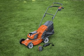 Aku sekačka LC 137i Husqvarna (bez baterie a nabíječky)