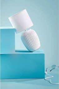 Bílá keramická stolní lampa (výška 41 cm) Karlsson – Jotex