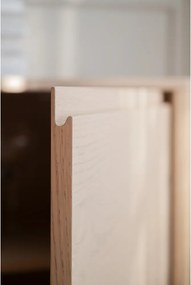 Komoda v dekoru dubu ve světle přírodní barvě 180x70x40 cm Melstone – Rowico
