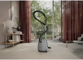 Electrolux EB61A5UG světle šedá / Sáčkový vysavač / 750 W / 3.5 L / 73