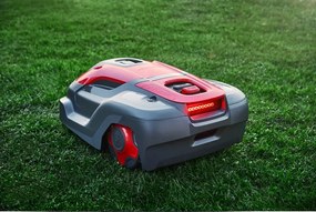 Cramer AiConic 5 RTK | Bezdrátová robotická sekačka, plochy do 5000 m2, max. svah 45 %, RTK, WiFi