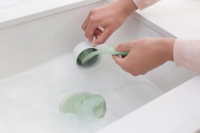 Kartáč na mytí nádobí Brabantia s držadlem nefritově zelená