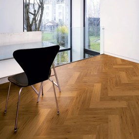 Vinylová podlaha Expona Commercial 4121 Saffron Oak Parquet