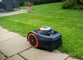 Segway Navimow i108E - 800m2, bezdrátová robotická sekačka - Wi-Fi, Bluetooth, (AKCE v ceně modul 4G + rok data zdarma)