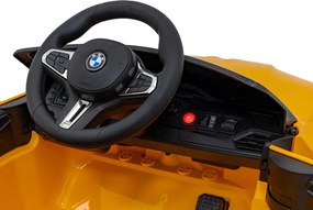 Elektrické autíčko BMW M4 žluté