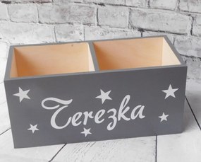 Dřevěný pastelkovník se jménem, hvězdičky